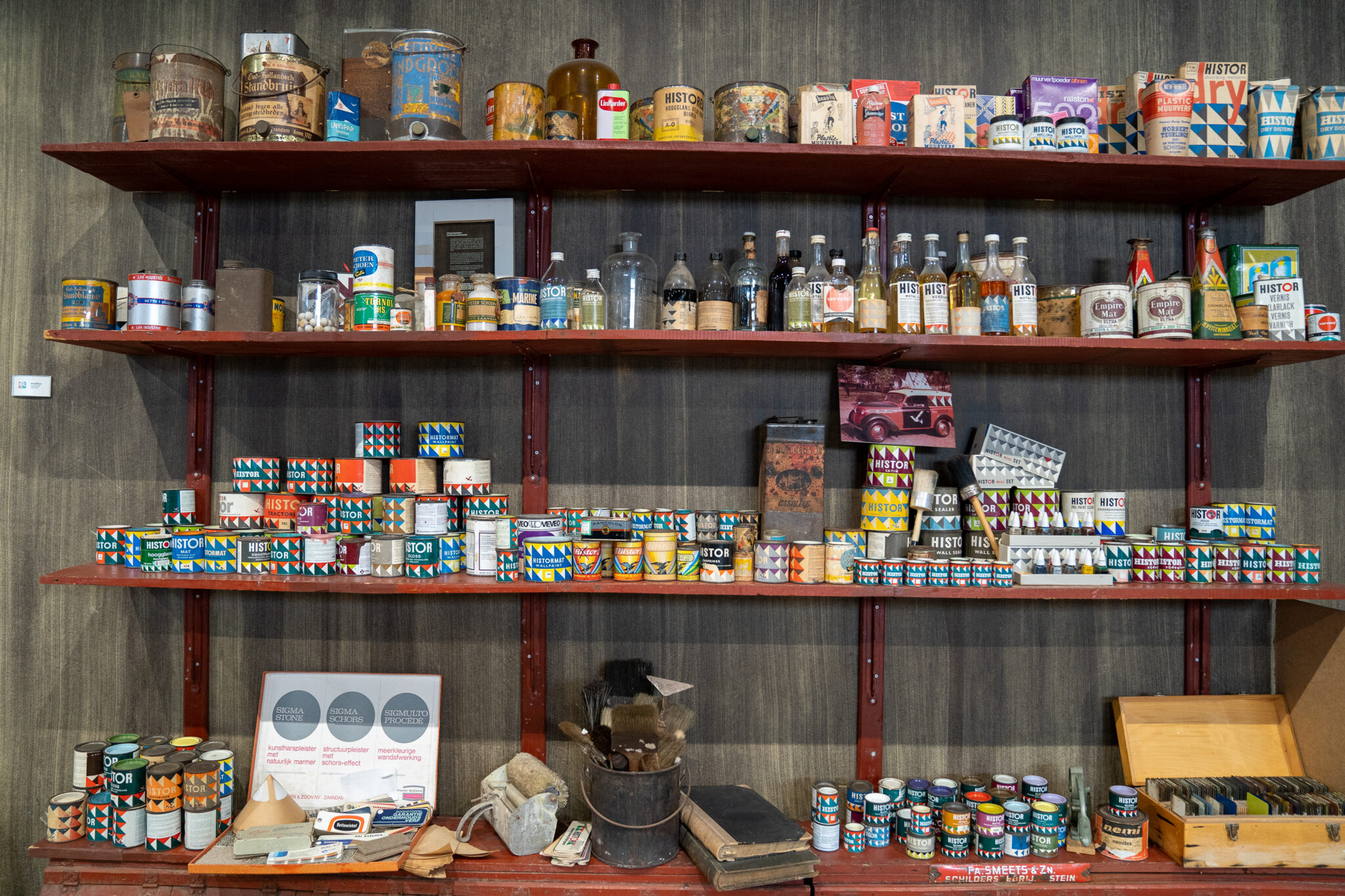 PPG showcases innovations in paints, coatings, specialty materials that ...